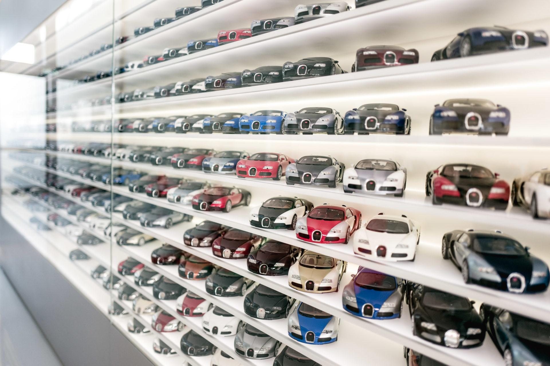 Bugatti - Les ateliers de Molsheim et la Bugatti Chiron en photos