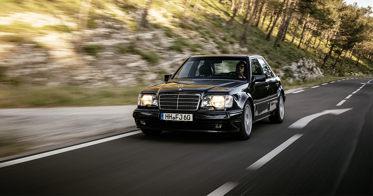 Mercedes-Benz E60 AMG Limited : une berline de sport dominatrice