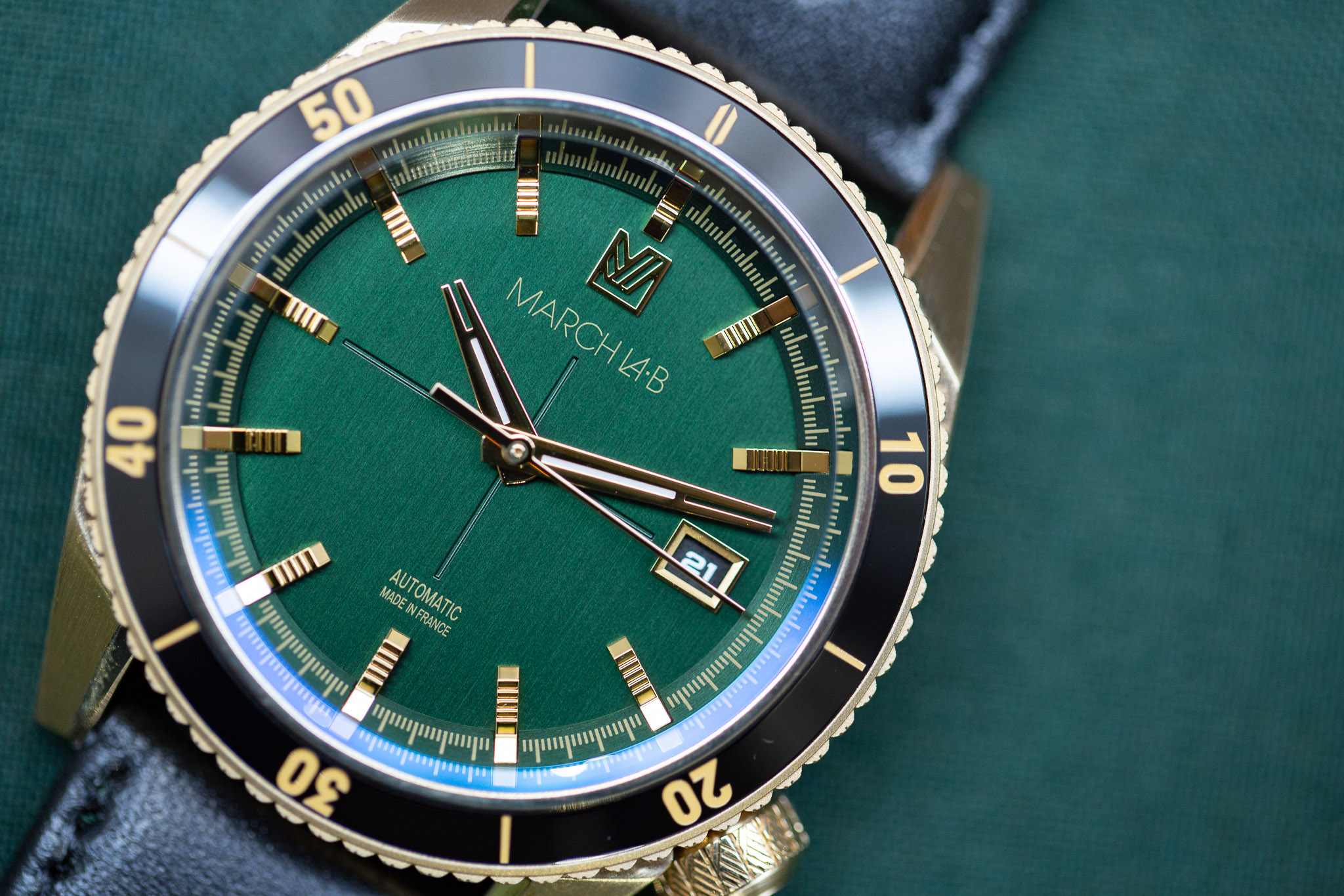 March LA.B Bonzer Bronze : nouvelle montre surf March LA.B