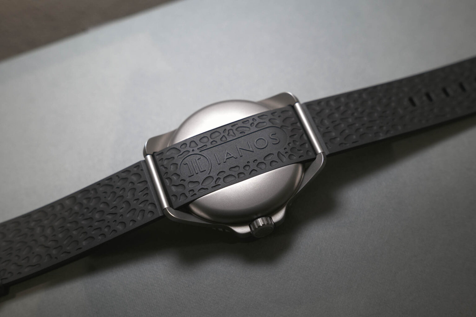 Ianos x Chronopassion Mihanikos : montre de plongée grecque