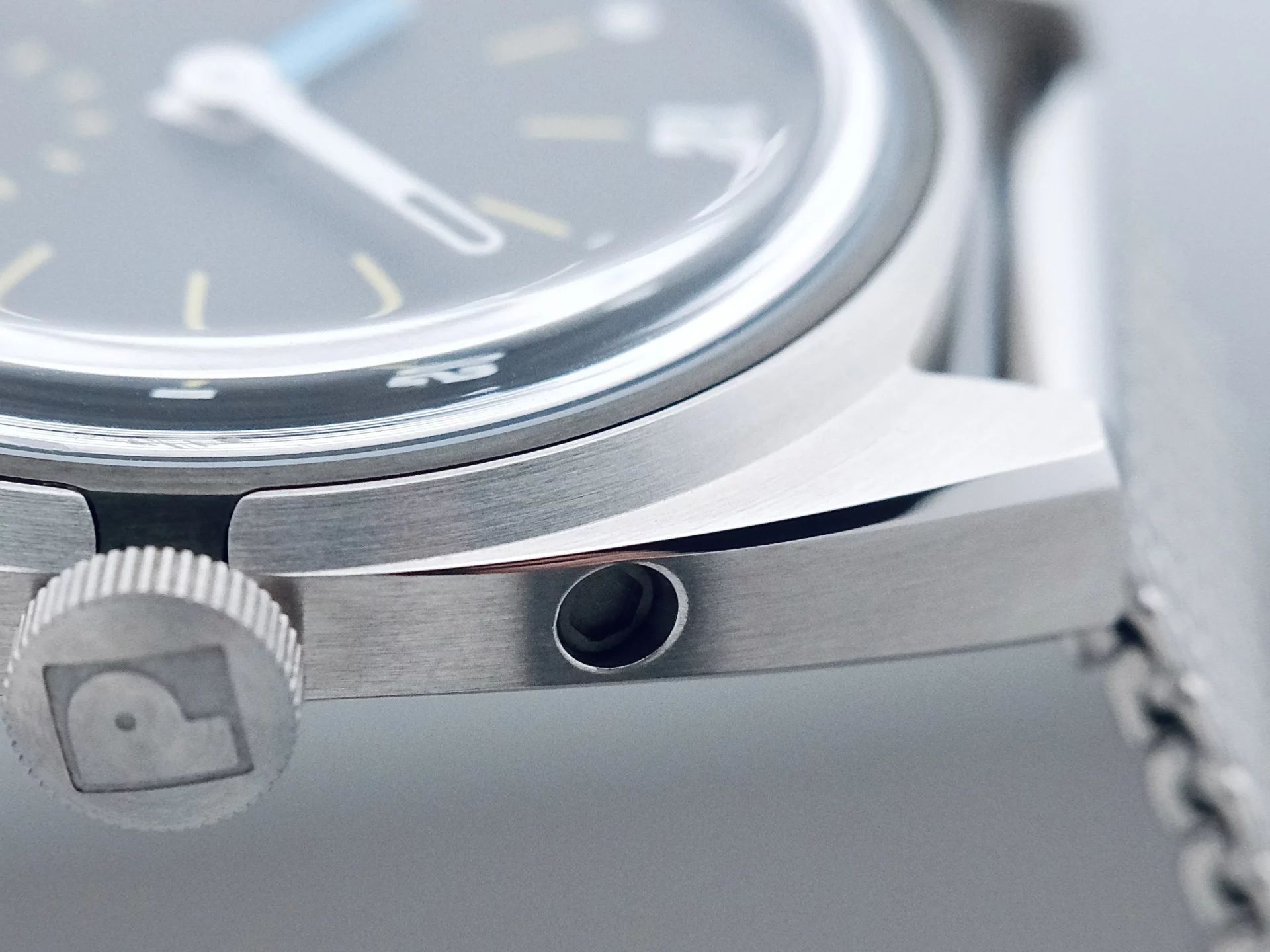 Paulin Mara et Modul D Manual: l'horlogerie Écossaise moderne