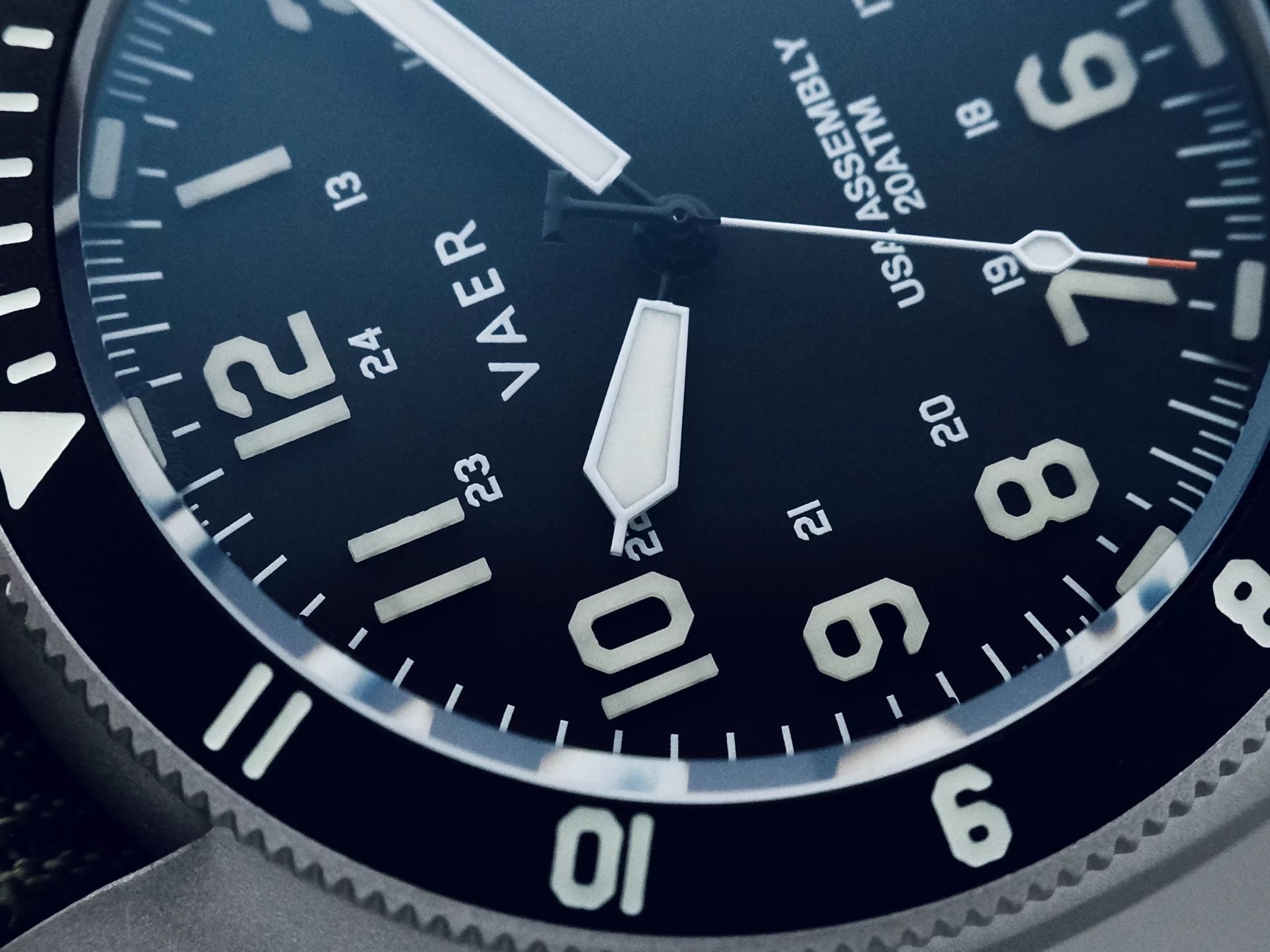 Vaer C4 Tactical Field Solar: la nouvelle montre militaire américaine